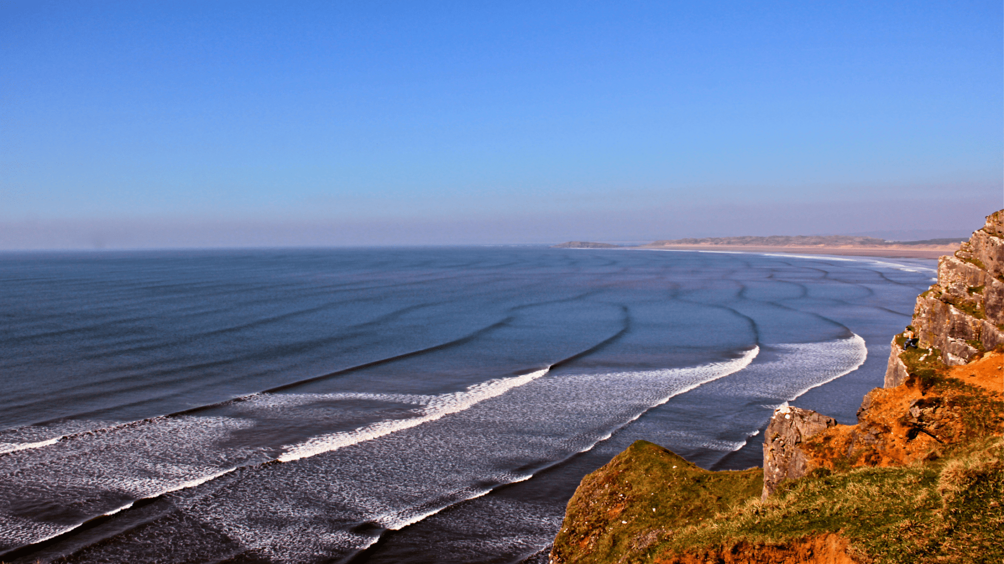 10 All Year Round Dog Beaches In Wales - Houndy